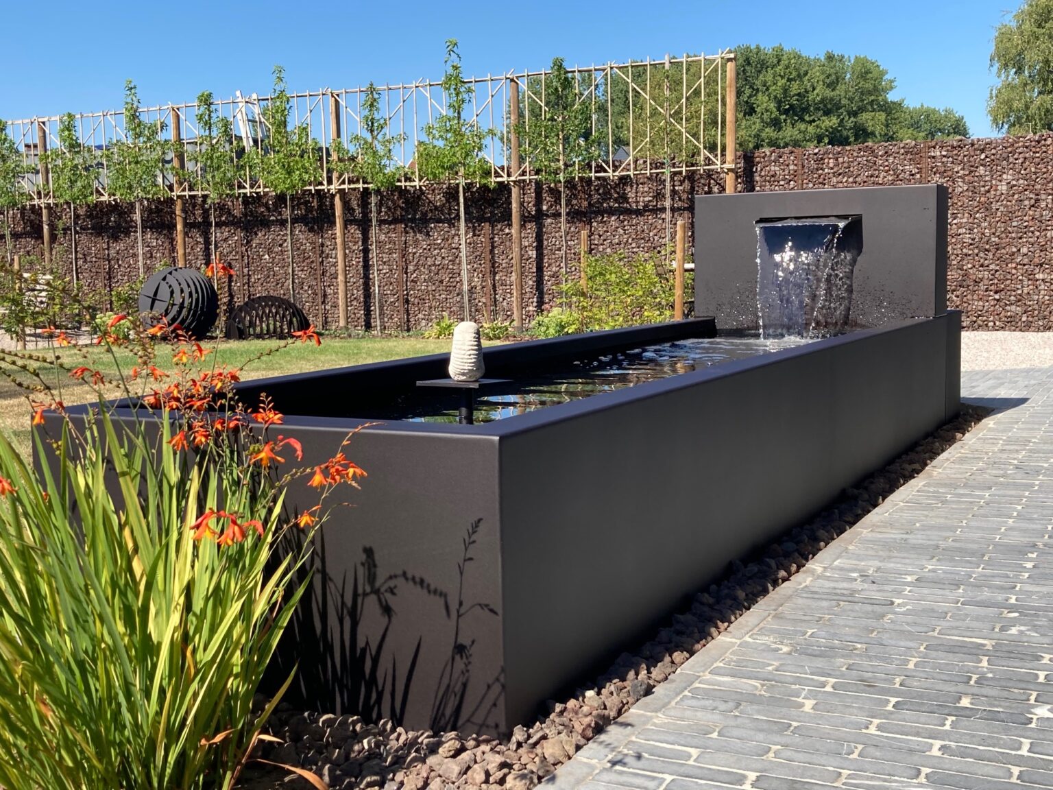 Estani Aluminium Ponds | Geroba